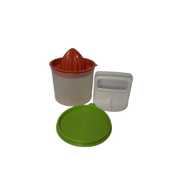 Kitchen | Vintage Tupperware Citrus Juicer Top 49 Plunger Lid Container ...